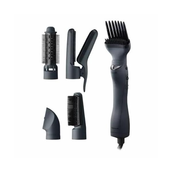 【発売日：2025年09月01日】■ツヤ・まとまり・ボリュームをこれひとつで。簡単に見た目印象アップ。シーンに合わせて選べる5つのアタッチメントを付属。■水分発生量18倍※の高浸透「ナノイー」搭載で、髪に驚きのうるおいと、なめらかさ。※「ナ...