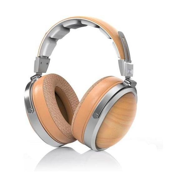 【発売日：2025年01月31日】■深みのある重低音を実現する60mm大型ダイナミックドライバーを搭載■こだわりの木材を採用し、自然の響きを追求した密閉型ヘッドホンです■60mm大型ドライバーが豊かな音場を生み出し、最大26dBの高い遮音性...