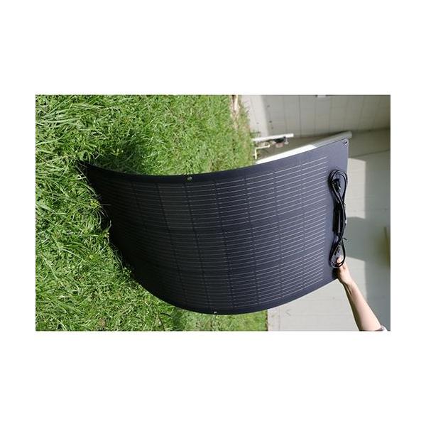 【発売日：2023年01月31日】■軽量なEcoFlowの据置型ソーラーパネル(柔性)は、バンやRVの湾曲したルーフ面にぴったりとフィットするように設計されています。設置することで、パワーシステムやポータブル電源を素早く充電することができま...