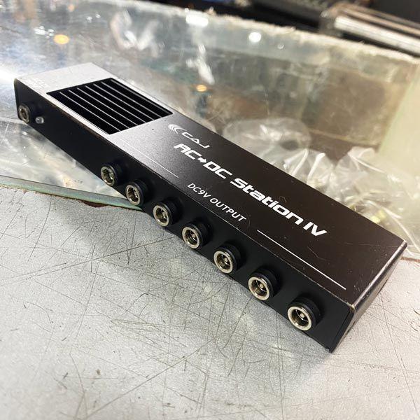 付属品ACアダプタ発送目安1〜3営業日以内保証期間1ヶ月商品説明DC9V x 7アウトのエフェクトボードに最適なパワーサプライ。DC Cable×1付属。※税込10,000円以上の新品・中古商品対象！下取りなら査定価格が10%アップ!※ご注...