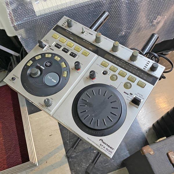 付属品なし（電源直結タイプ）発送目安1〜3営業日以内保証期間1ヶ月商品説明5x5のエフェクトをビートに合わせてライブパフォーマンスできる定番DJエフェクター。*外装傷有り※中古品は1点物です。店頭販売もしております、ご注文頂くタイミングによ...