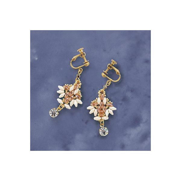 海外で話題のSuper Duo Beadsを使用したアクセサリーキットが入荷しました。スーパーデュオビーズは、ツーホールのチェコ製ビーズで、どんなモチーフも収まりよくきっちり並び、出来上がりがスッキリと綺麗な仕上がりになります。様々なモチー...