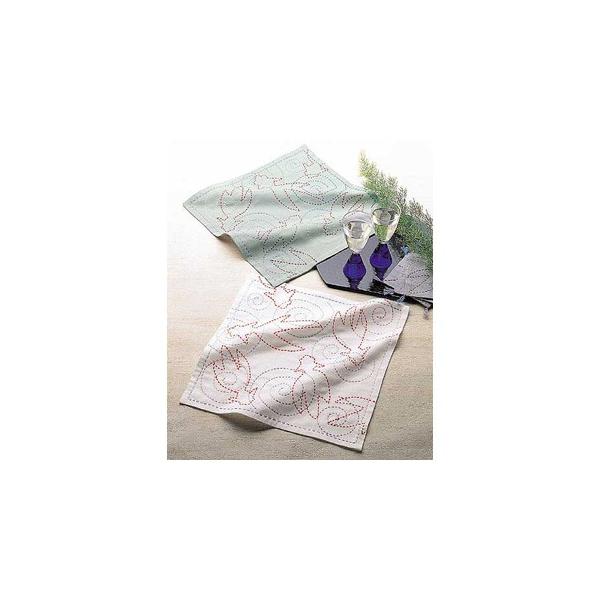 ＜出来上がり寸法＞縦31cmx横31cm＜キット内容＞25番ししゅう糸晒木綿(白)・(浅葱)刺し子針刺し方説明書＜備考＞仕立て済みではありません。図案は布にプリント済み。＊こちらの商品は、お届けに1週間〜10日ほどお時間をいただく場合がござ...