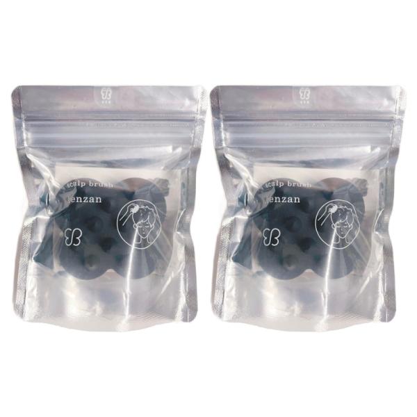 ウカ スカルプブラシ ケンザン ブラック頭皮クレンジング、シャンプー、美容液塗布時にご使用いただける頭皮用ブラシです。気持ち良いかたさで、心地良くお使いいただけます。サロンでシャンプーしてもらった後のような爽快感をご自宅で。滑りづらく持ちや...