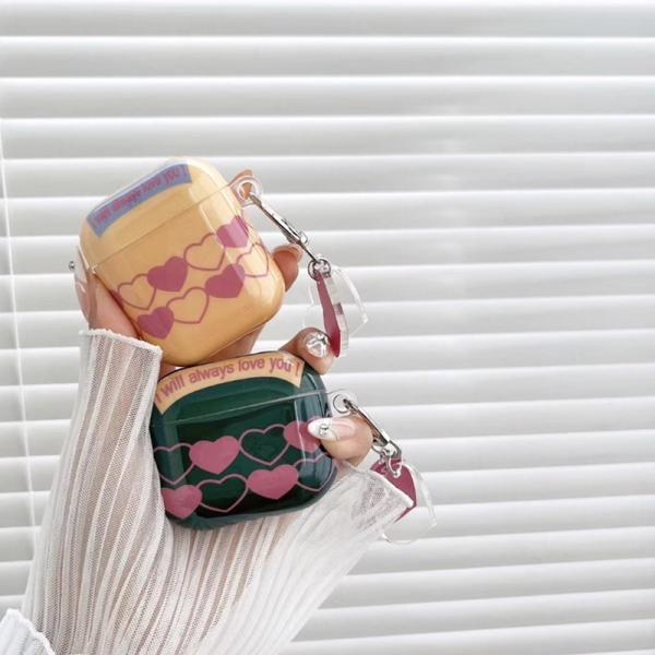 素材：シリコン対応機種：AirPods（第1/2世代)　AirPodsPro(第1/2世代)　AirPods(第3世代)※海外輸入品の為、キズ・汚れがある場合がございます。※商品画像はお客様のディスプレイ環境、設定及びブラウザにより、実物と...