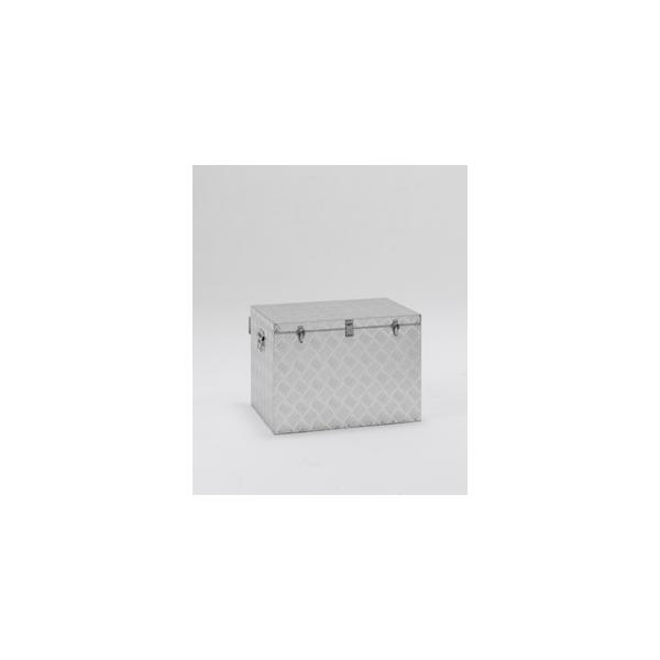 ■商品サイズ(mm):幅650×奥行450×高さ470■製品重量:6.5kg■収納容量:121L■特長・施錠金具付き・運搬用ハンドル付き・開閉支柱が付いているので、ふたを開けた時に固定することができます。・本体BOXをトラックや支柱などに固...