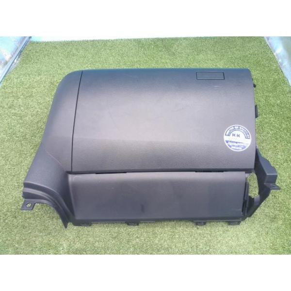 **** 商品説明を必ずご確認ください ****部品管理番号：000025369270210メーカー純正品番：55550-58100-C0 55312-58051-C0部品名：グローブBOX部品メーカー品番：55312-58051部品区分：...