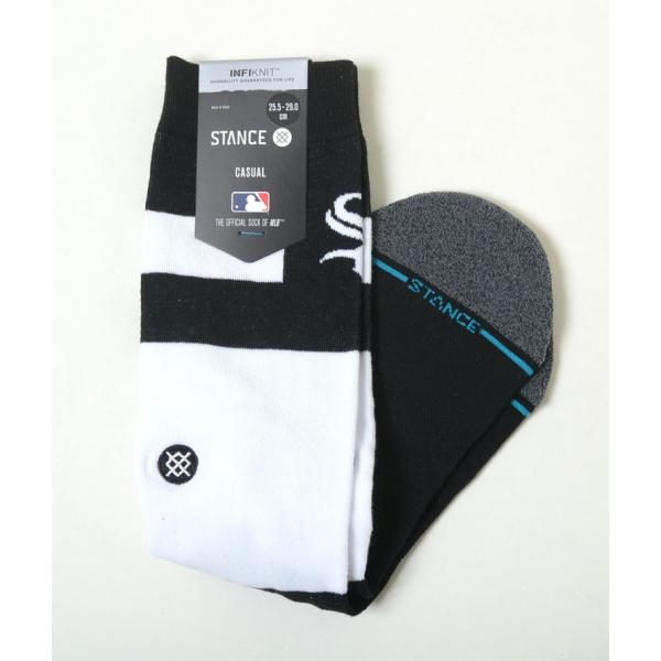 ■商品説明カリフォルニア、サンクレメンテのソックスブランドSTANCE。MLBのコラボレーションモデル。伸縮性のあるリブがふくらはぎを包み込み、きつ過ぎずゆるくない極上のフィット感を生み出します。トラブルの多いつま先やかかと部分はクッション...