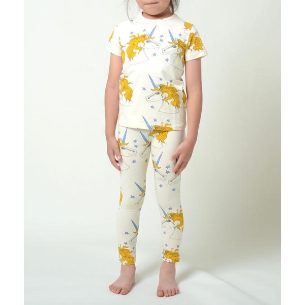 ■商品説明ユニコーン柄のワンピースです。肌触りの良い生地を使用し、夏を涼しく過ごせます。フレア袖がかわいさアップ。少し細めの作りとなっています。■素材コットン 95%エラスタン 5%■サイズ80cm- 86cm  ティシャツ 着丈34.5c...