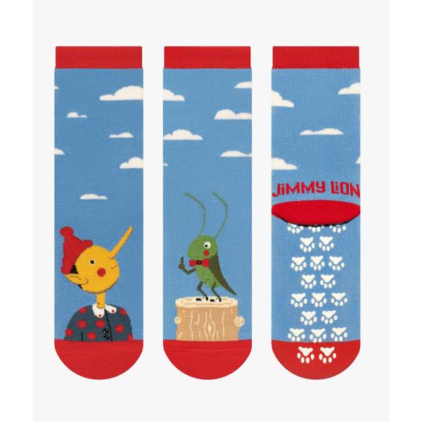 ■商品説明JIMMY LION PINOCCHIO Socks ジミーライオン ピノキオ ソックス こちらはピノキオをモチーフにした靴下です。足の裏側には動物の足跡型のスリップ止めがついているので、つるつるした床の上でも安心です。JIMMY...