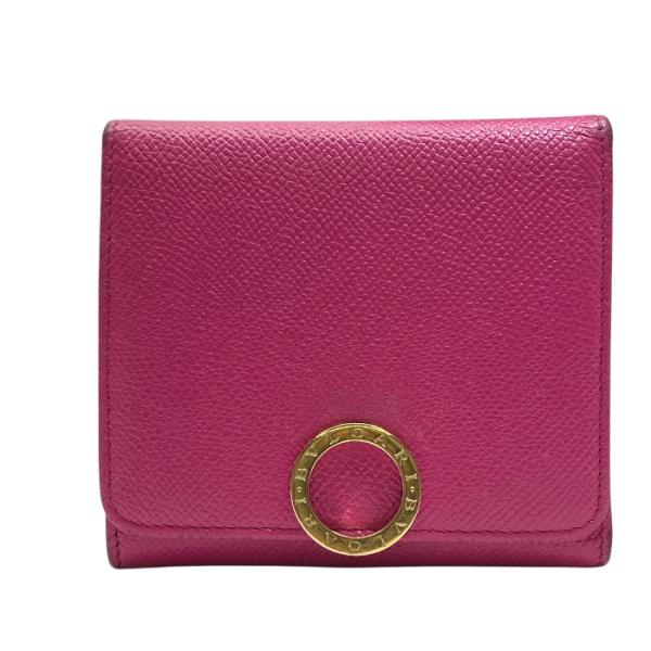 【ブランド】BVLGARI ブルガリ【商品名】三つ折り財布【商品番号】282491 【カラー】ピンク【サイズ】 横：11cm　縦：10cm　奥行：2.5cm　【素材】レザー【付属品】 -【ランク】ABランク【コメント】外側：角スレ/スレ/薄...