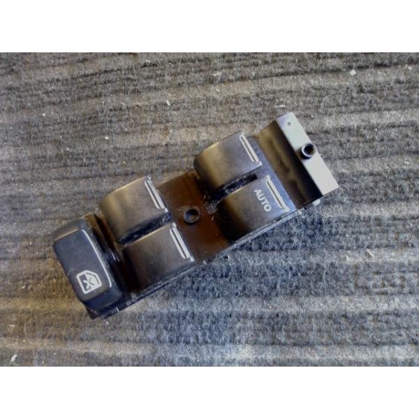 **** 商品説明を必ずご確認ください ****部品管理番号：250821000561900部品名：パワーウインドウスイッチ部品メーカー品番：37990-58J0部品区分：リサイクル品車名：ワゴンＲ車両タイプ名：5ドアハッチバック通称型式：...