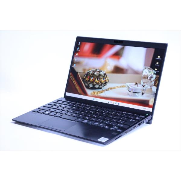 ・Core i5-1035G1を搭載し、日常作業からビジネス用途まで快適に対応・12.5インチ FHD液晶で文字も画像もくっきり表示・最新のWi-Fi 6(IEEE802.11ax)対応、快適なインターネット環境に・外出先でも安心、長時間駆...