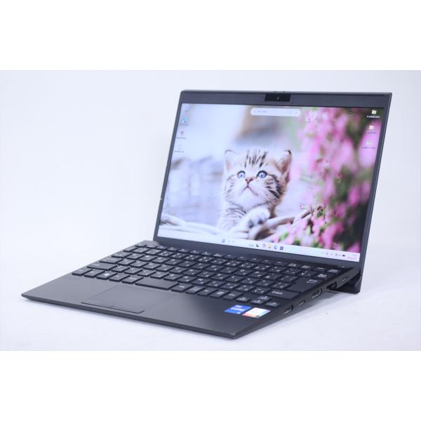 ・Core i5-1235Uを搭載し、日常作業からビジネス用途まで快適に対応・16GBメモリで複数アプリもサクサク動作・12.5インチ FHD液晶で文字も画像もくっきり表示・最新のWi-Fi 6E(IEEE802.11ax)対応、快適なイン...