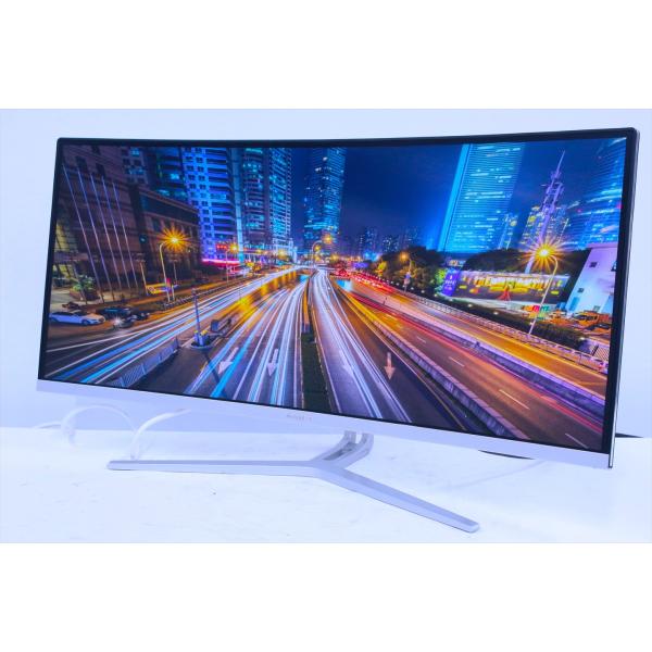 ・34.0インチ UWQHD液晶で文字も画像もくっきり表示     ・見やすさと没入感を両立した高視野角曲面パネル・目への負担を抑えた長時間利用にも最適