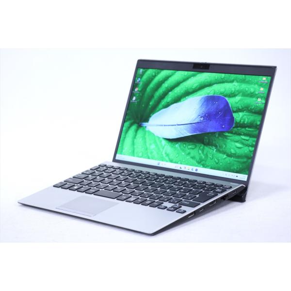 ・Core i5-1135G7を搭載し、日常作業からビジネス用途まで快適に対応・16GBメモリで複数アプリもサクサク動作・12.5インチ FHD液晶で文字も画像もくっきり表示・最新のWi-Fi 6(IEEE802.11ax)対応、快適なイン...