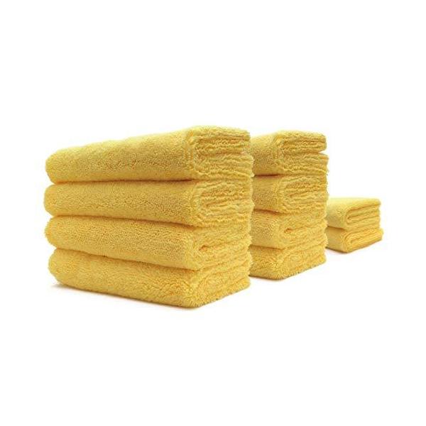 従来のクロスでは、クロスの強度確保（ほつれ防止）のために周囲を縁（フチ）で囲む処理が施されていましたが、当製品ではクロスの強度を下げることなく、全周に渡る縁なし加工を実現しました。 洗車時の磨き傷発生の原因ともなる硬い縁の部分を取り除く事で...