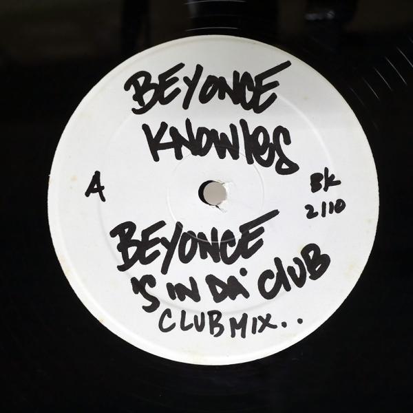 アーティスト：BEYONCE KNOWLESタイトル：IN DA CLUBレーベル：NOT ON LABEL BK2110ジャケット：NONE盤：E-,DJ帯：NONEFMT：12枚数：1JAN：コメント：- ブート盤 プロモレビュー：