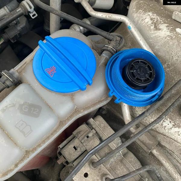 3B0121321 エクスパンション タンクキャップ シール VW アウディ SKODA SEAT エンジン 冷却液 回収蓋 ボトル リザーバー ラジエーター カバー カスタム パーツ アクセサリーHigh-concerned chemic...