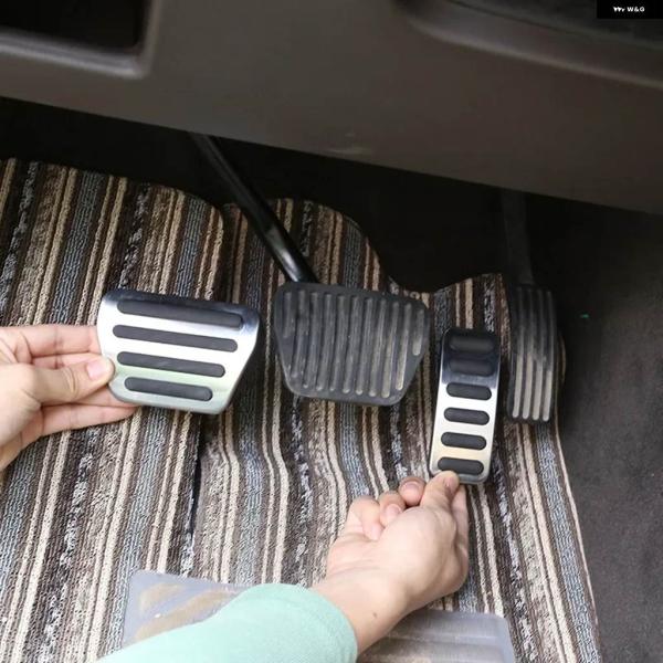 ランドローバー ディフェンダー 90 110 130 2020-24 ステンレス 滑り止め 燃料 ブレーキ パッド ペダルカバー 車用 カスタム パーツ アクセサリーHigh-concerned chemical:NoneItem Weig...