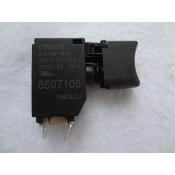 新品 マキタ 純正 充電式鉄筋カッタ SC192DZK ドライバドリル HP480D用スイッチ 部品 650710-5です。OMRON C3JW-4Bなどの記載があります。(入荷時期によって変わる場合あり)写真撮影等のためパッケージは開封し...