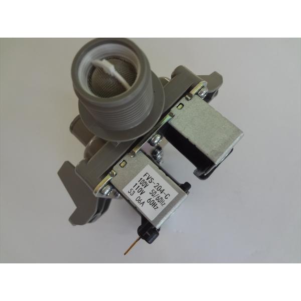 新品 パナソニック 純正 AXW2921A4A00 洗濯乾燥機 NA-VX300BL NA-VX700AL用 給水弁 部品です。FVS-204-Cなどの記載があります(変わる場合あり)。写真撮影等のためパッケージを開封します。