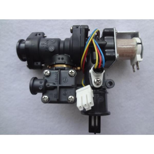 ノーリツ 純正 OTQ-C4704AY OTQ-4704AYS等用 注湯電磁弁 部品 EHKD040 です。写真撮影等のためパッケージを開封します。