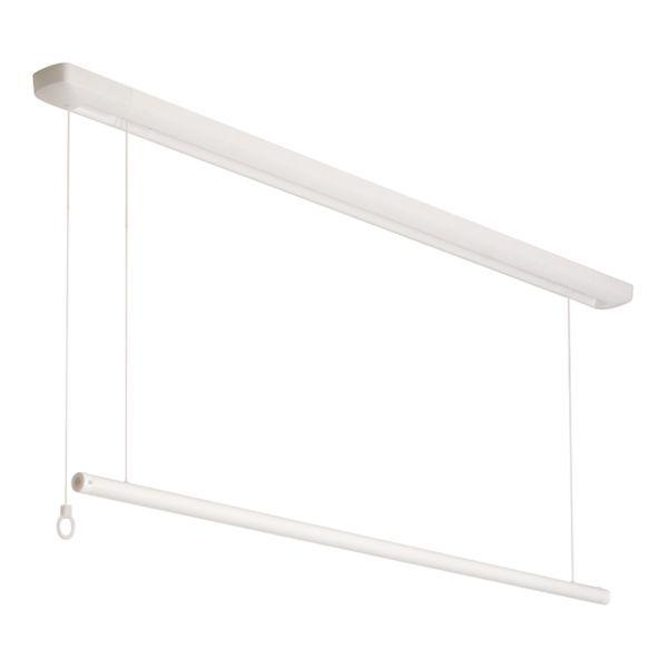 【商品説明】 ●商品特徴：ホスクリーン昇降式の室内用物干。 竿の高さを操作棒または延長コードで調整できるタイプです。 木下地に対応した取付パーツ付属しております。 ●用途：室内物干し ●材質（表面仕上）：ベース・竿：アルミ押出形材（アルマイ...