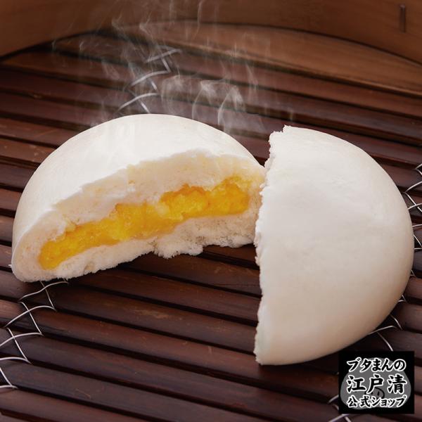 中国や香港、台湾では肉まん、あんまんなどと並んで人気の高い中華まんじゅうです。バターの風味と「卵黄の塩漬け」の風味が奏でる、甘さの中に隠れた塩味が感じられるカスタードあんが特長です。とろりと流れ出す熱々のカスタードあんにご注意してお召し上が...