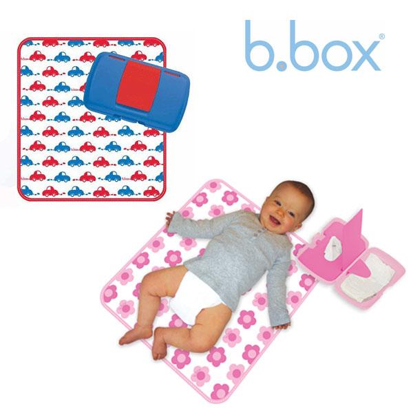 おでかけビブでも大人気のスターとフラワーが”おでかけオムツ替えBOX”になって新登場！スリムに持ち歩けて便利！ポップな色柄が楽しい！オムツとおしり拭きを入れて持ち歩けば、オムツ替えがスマートに。コンパクトでバッグにスッキリ収納できるからいつ...