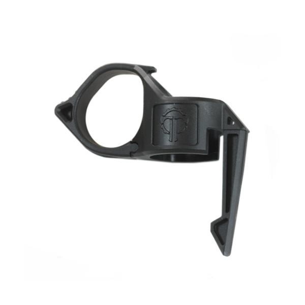 ●シュアファイヤーFURY用のリングと頑丈なポケットクリップ●対応機種：FURY-DFT, FURY-IB-DF●フラッシュライトテールキャップとボディの間に装着することでポケットクリップを追加し、索敵および射撃時に素早いライト操作を可能に...