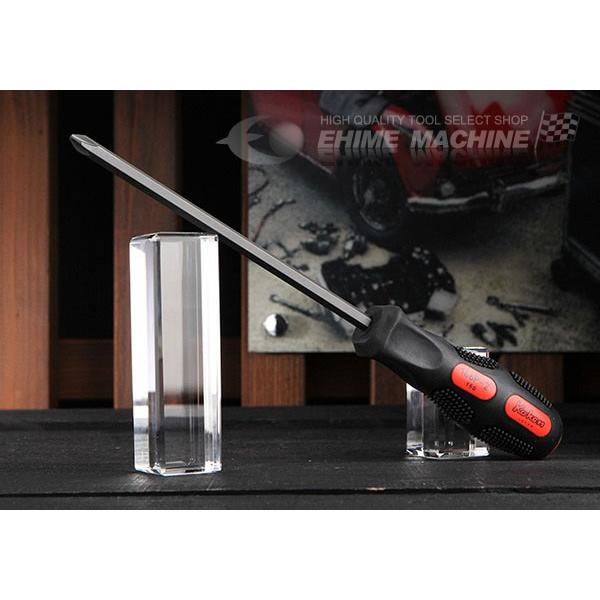 滑り止め加工を施した、コーケンの樹脂柄ドライバーです。オイルのついた手で使用しても滑りにくく、使いやすいドライバーです。六角軸タイプなので、力を加えたい箇所には、スパナ等をかけて使用することも可能です。■型式：166P-2(150)■メーカ...