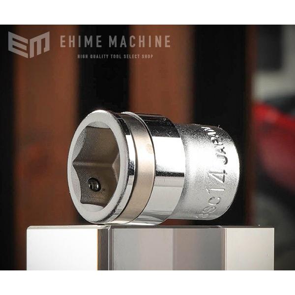 着脱作業時にボルト・ナット類の落下を防止します。マグネット式ではないので、ソケットに鉄粉などが付着することはありません。用途：ボルト・ナットの締付け・緩め作業用。【仕様】差込角(mm)：9.5対辺寸法(mm)：14全長(mm)：27対辺形状...