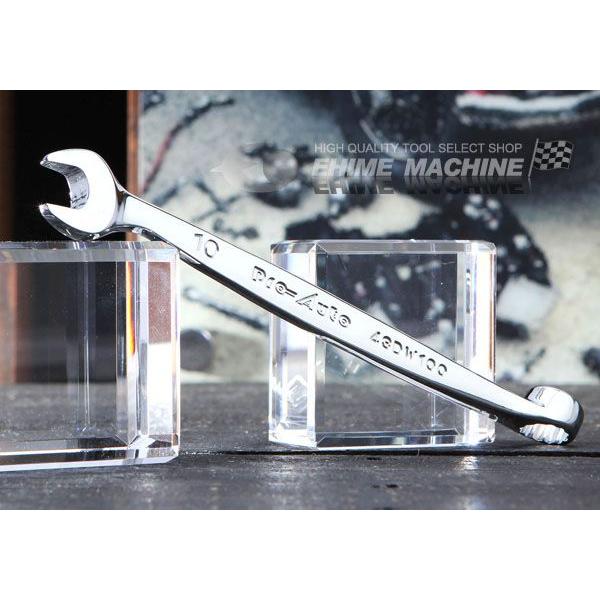 ネコポス発送の場合※お届け日時指定はご利用頂けません※代金引換でのご利用は頂けません※ただし通常品(ネコポス対象外の商品)と買い合わせた場合は、上記の限りではございませんコンビネーションレンチにねじり形状をプラス！手にフィットする次世代型コ...