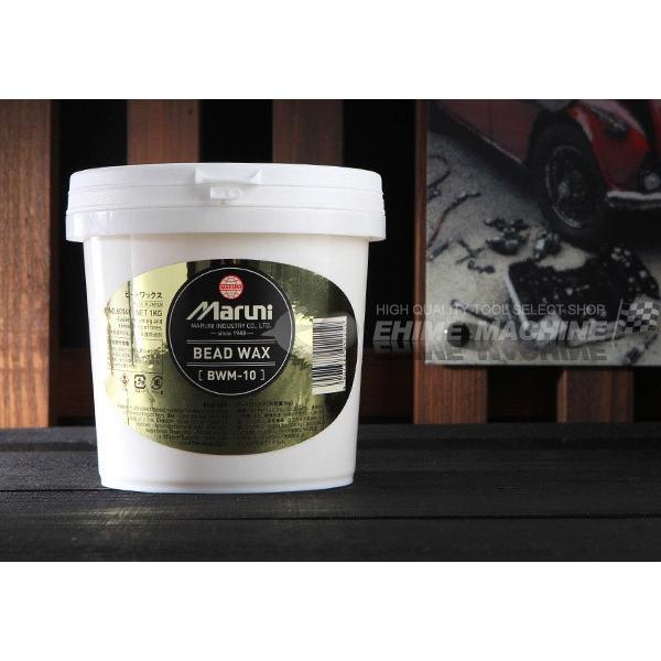 タイヤをホイールにセットする際、タイヤのビード部に塗布すると、ビード部を傷つけずに保護し、タイヤがスムーズに入ります。従来の石けん液と違い、ホイールがサビず、ビード部からのエアー漏れを防ぎます。さわやかなレモンの香りで快適に作業ができます。...