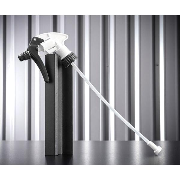 ECHELON（エシュロン）キャニヨンタフノズルは、しっかり引ける業務用トリガーを採用した、モノクロカラーの特別仕様ノズルです。「PPFジェル・エコスムーサー 500ml（P004-99）」と組み合わせて、スプレーボトルとして使用するのに最...