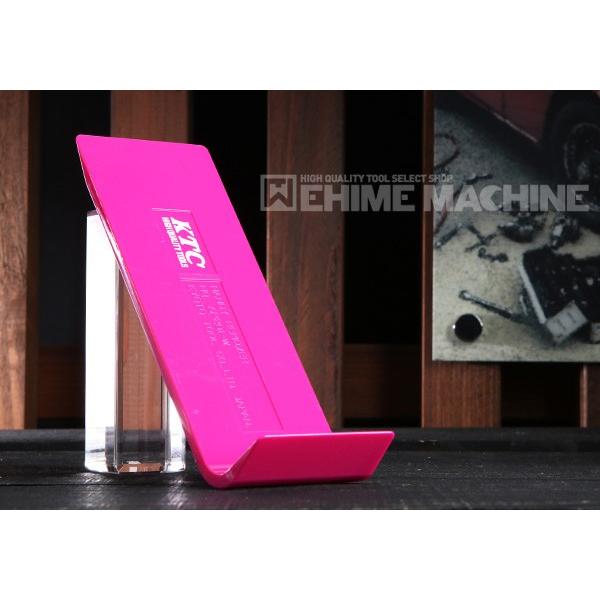 自動車板金作業に、オーディオ取り付け、カーナビ取り付け等に、自動車内張り外し用ハンディーリムーバー。程よく硬い材質で、キズをつけ難い、KTCの人気商品です。■型式：AP201-W■メーカー：KTC(京都機械工具株式会社）■全長：160mm■...