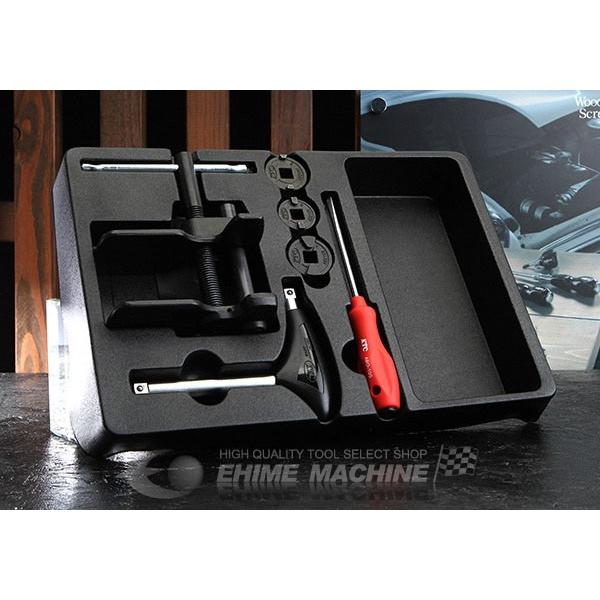 ■型式：ATBX6■メーカー：KTC(京都機械工具株式会社）■トレイサイズ：W335×D230×H45mm■：ABX10 1コ■：ABX102,103,104 各1コ■：ABX101 1本■：ABO-100 1本