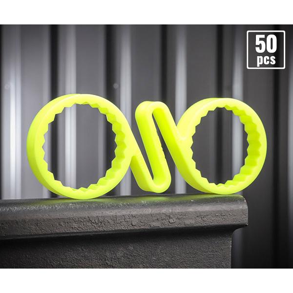 走行時による振動や衝撃から起こるナットの緩みを一目で確認することができます。 樹脂のスプリング性能により、ナットの緩みを防止することができます。 融解温度を超えるような異常時（ハブやブレーキ発熱状態等）のチェックにもなります。  【仕様・規...