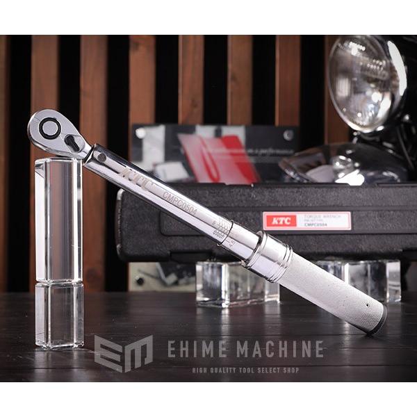 グリップ部が滑りにくいローレット加工へ仕様変更になりました！測定しようとするトルク値をあらかじめ設定できるので、連続して作業を行う場合や目盛りの読み取りが困難な場所で使用する時に効果を発揮します。独自のプレセット機構で、測定トルク値の設定は...