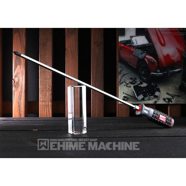 六角ボルスター付きの貫通タイプパワーグリップドライバー！！太めのグリップで、しっかりしたトルクを加えることができます。先端マグネット付きで、はずしたビスをしっかりキャッチします。ロングタイプなので、奥まった箇所の修理作業などに最適です。■型...