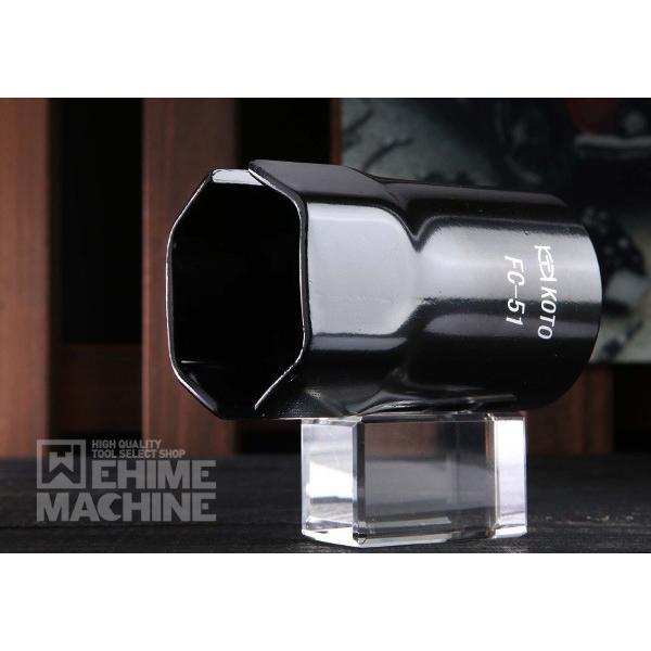 三菱ふそう/キャンター・ローザ(SKG-系　E/G:4P10)用燃料ケースレンチ脱着専用レンチです。六角部に切り込みを入れることで配線等を回避します。sq.12.7mmのラチェットやスピンナー等のレンチが使用できます。■型式：FC-51■メ...