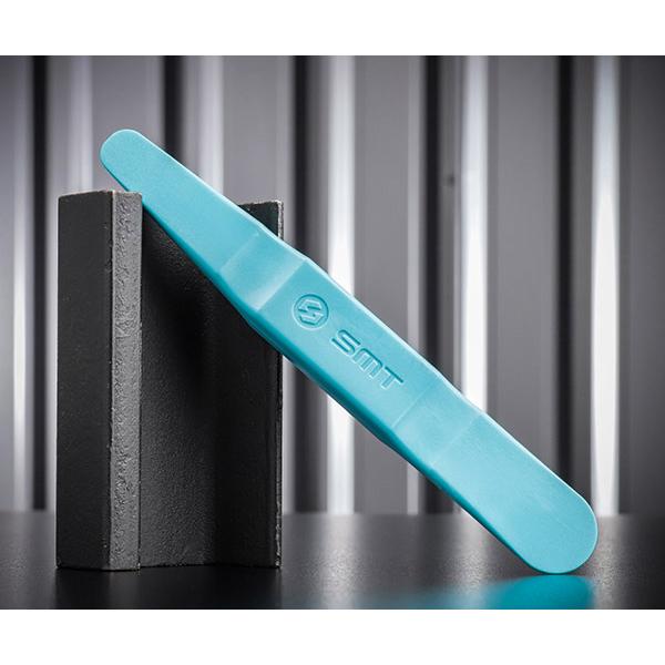 ネコポス発送の場合※お届け日時指定はご利用頂けません※代金引換でのご利用は頂けません※ただし通常品(ネコポス対象外の商品)と買い合わせた場合は、上記の限りではございません「キズの不安を減らして、狭い隙間に入れる」先端厚さ0.8mmの樹脂リム...