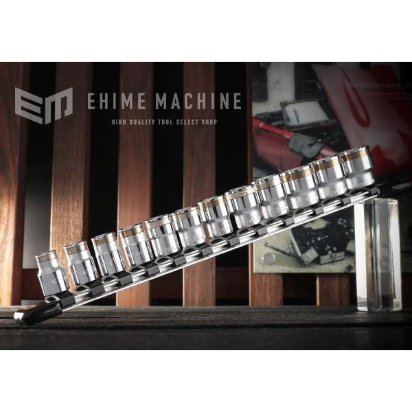 ソケットの取り外しが容易なアルミタイプのソケットホルダで作業効率がアップします。着脱作業時にボルト・ナット類の落下を防止します。マグネット式ではないので、ソケットに鉄粉などが付着することはありません。ボルト・ナット類の脱落防止により、片手作...