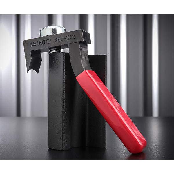 ●軽自動車〜普通車のハブキャップを取り外す専用工具です。●フラットなハブに張り付いたキャップを直角の刃で叩き外します。●プライヤータイプと異なりハブキャップに対して直角に刃が食い込むので効率良く作業が行えます。●打撃ポイントをハンマーで叩く...