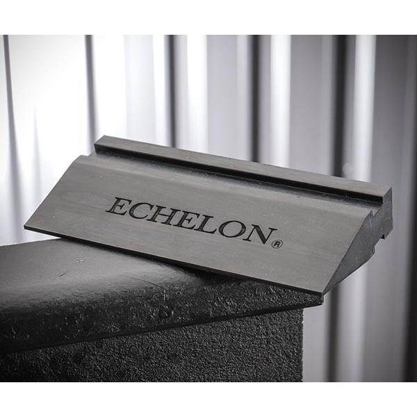 ・曲面にしなやかにフィットし、確実な水抜きが可能・柔軟性の高いブレードで、追従性に優れたスキージングを実現・テフロン系のコシのあるヘラが得意な平面施工に対して、曲面や細部で威力を発揮・用途に合わせて選べる2サイズ（L＝標準用途／S＝アウター...