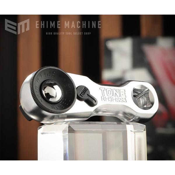 手のひらサイズのラチェットハンドル、スピンナハンドルと組み合わせて狭所作業に威力を発揮します。ソケットホールド機構でワンプッシュ操作でソケット交換できます。用途：ボルト・ナットの締付け・緩め作業用。【仕様】歯数(枚)：72差込角(mm)：凸...