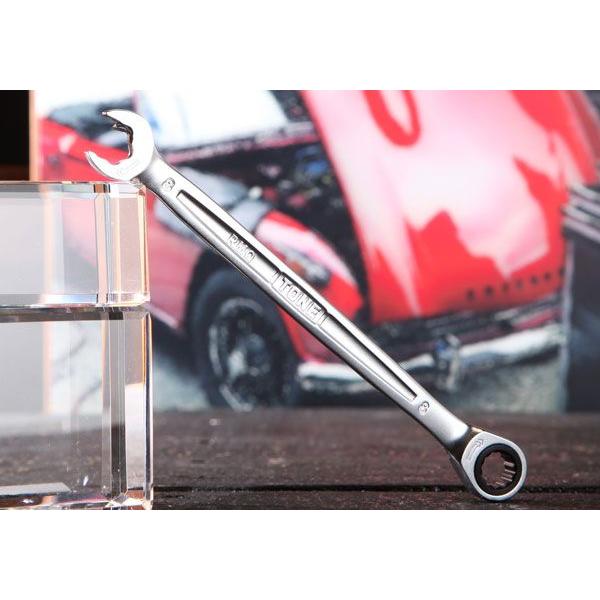 ネコポス発送の場合※お届け日時指定はご利用頂けません※代金引換でのご利用は頂けません※ただし通常品(ネコポス対象外の商品)と買い合わせた場合は、上記の限りではございませんスパナ部・めがね部ともに抜差し不要で早回し操作が可能です。本体が薄形の...