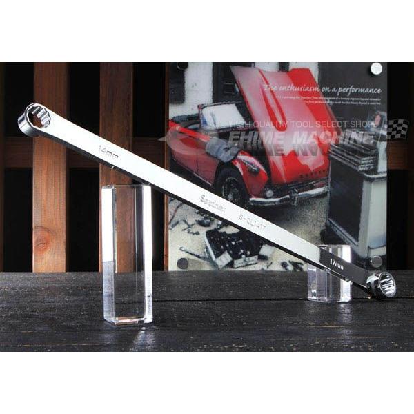 狭く奥深い所でも作業性抜群な、ストレートタイプの超ロングめがねレンチがSEEDNEWから登場！超ロングタイプでこの価格！コストパフォーマンスにも優れた、お勧め商品です。■型式：S-CL1417■メーカー：SEEDNEW■サイズ：14x17m...