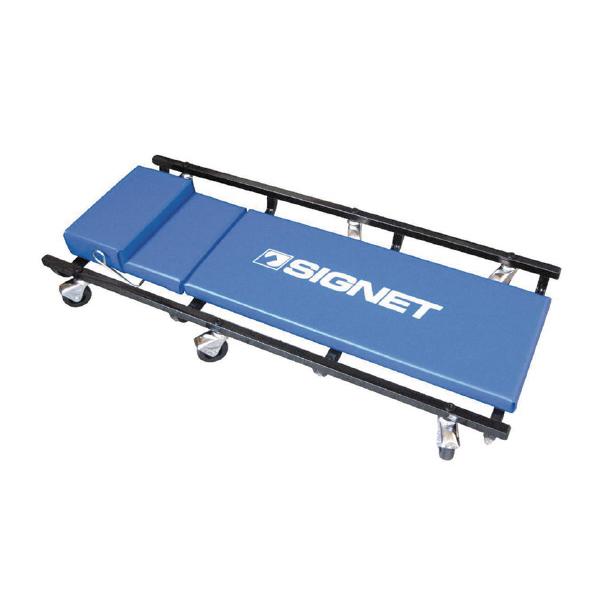 鮮やかなブルーのスタンダードクリーパー。【仕様】全長(mm)：1030全幅(mm)：430全高(mm)：115質量(kg)：6.3耐荷重(kg)：150交換用キャスター品番：88124交換用クッション一式品番：88126キャスター径(mm)...